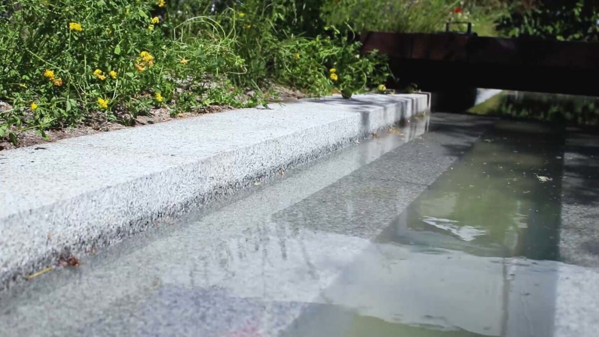 Straight Kerb - Silver Grey Granite | CED Stone