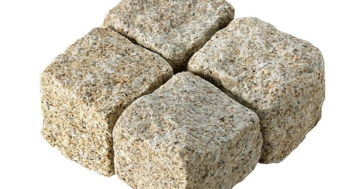 Cropped Setts - Yellow Granite | CED Stone