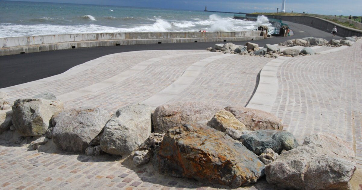 Porphyry Paving and Setts at Sunderland Seaburn Promenade | CED Stone