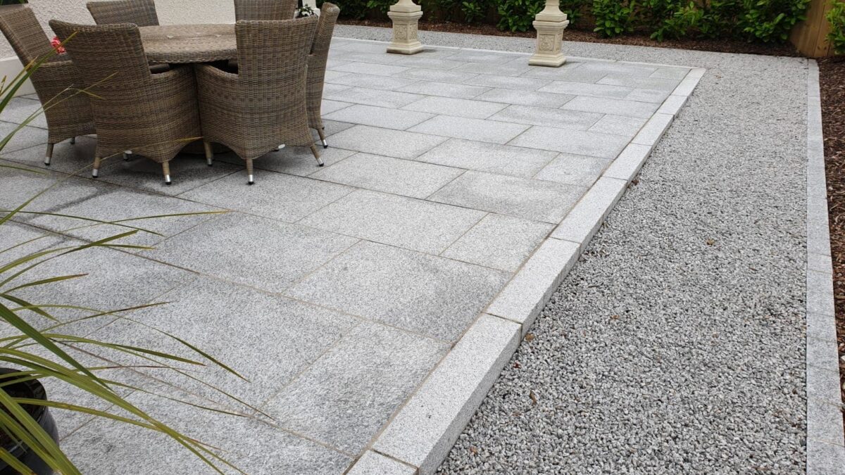 Straight Kerb - Silver Grey Granite | CED Stone