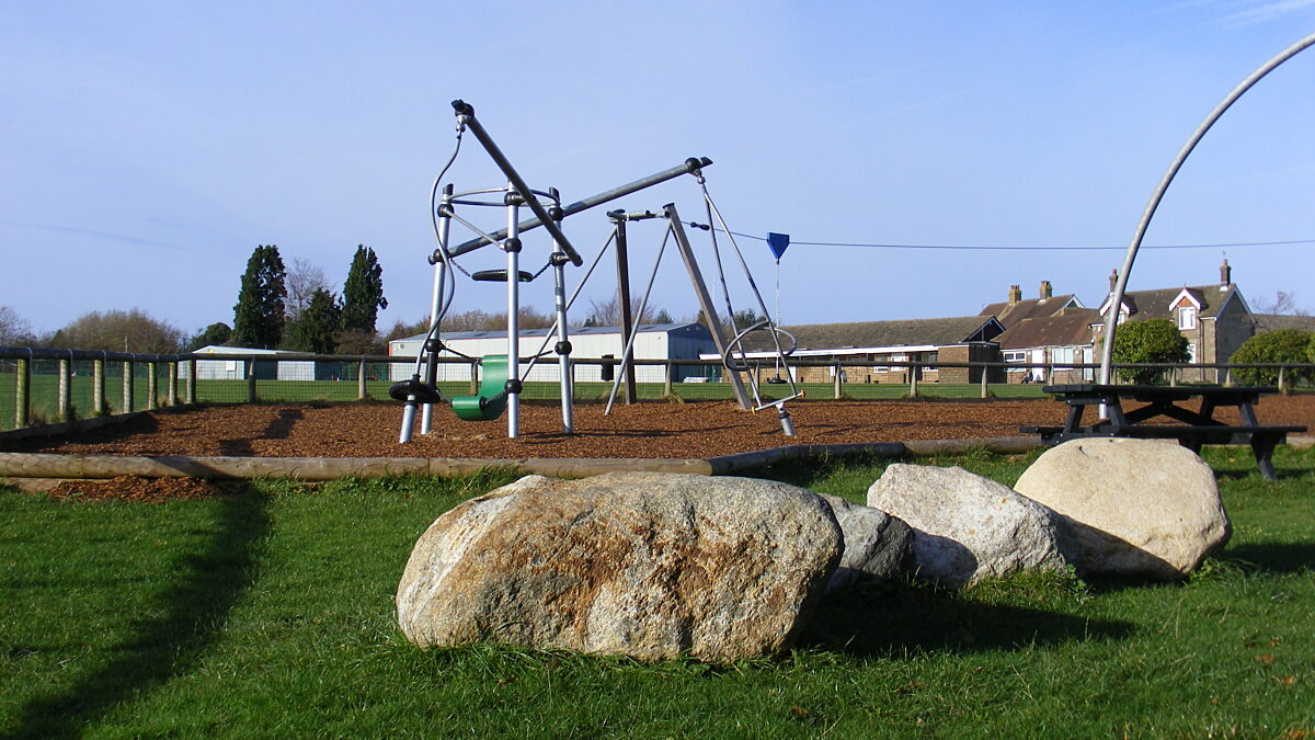 Play Boulders | CED Stone