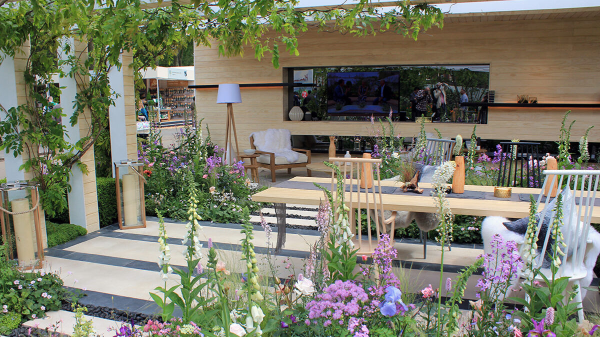 Project case study: The LG Smart Garden | CED Stone