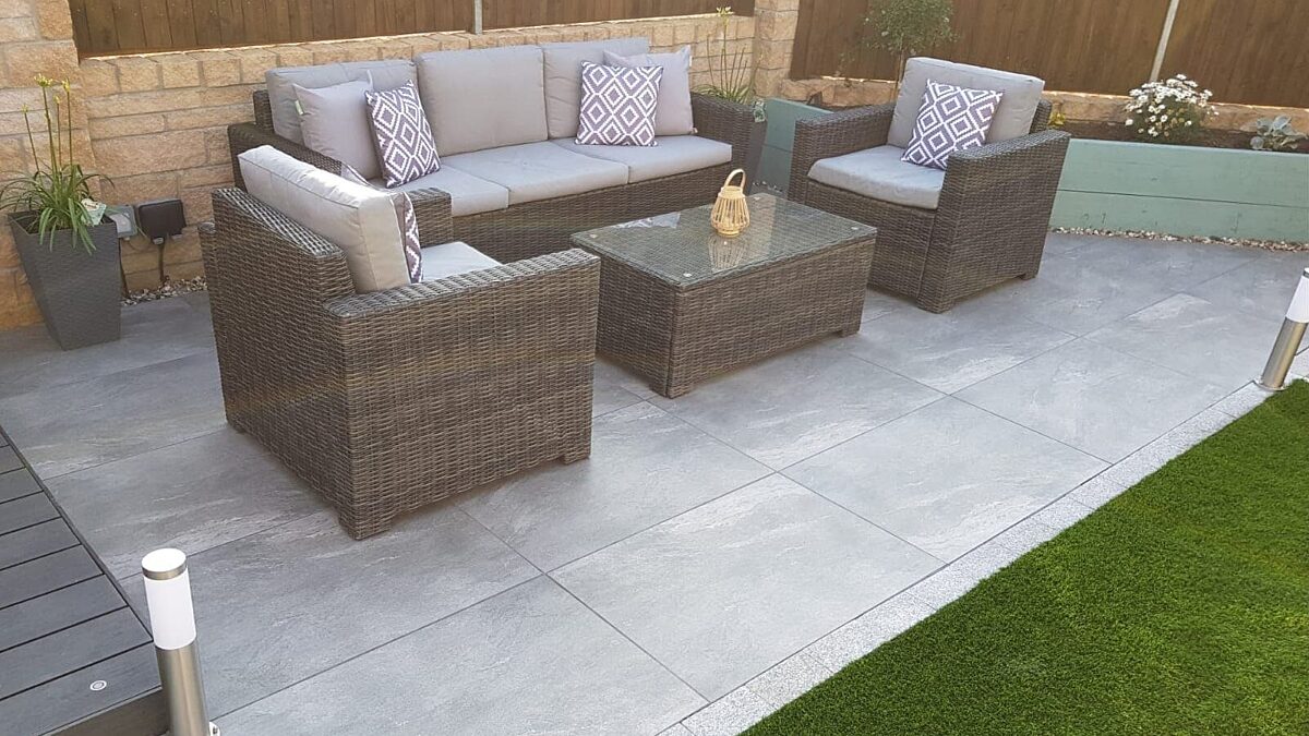 Make Your Garden A Spectacular Summer Retreat. | CED Stone