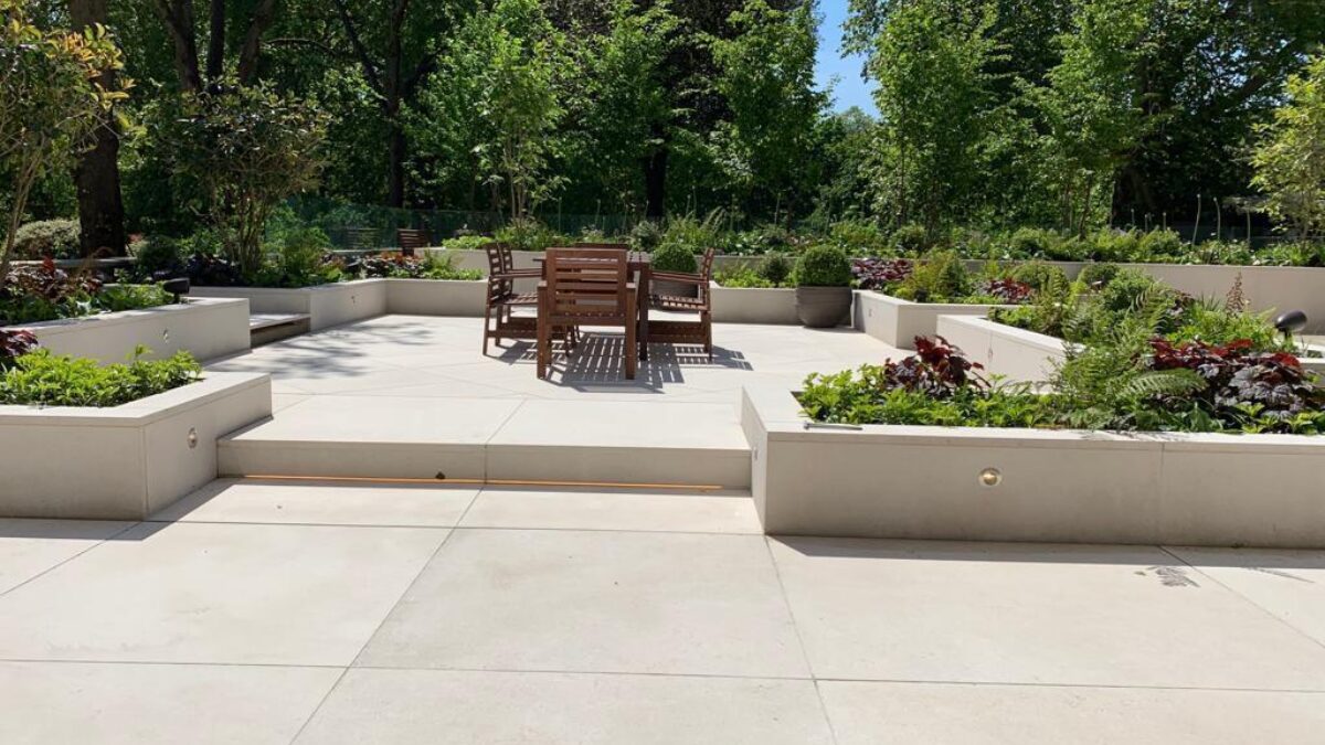 Moleanos Limestone Paving | CED Stone
