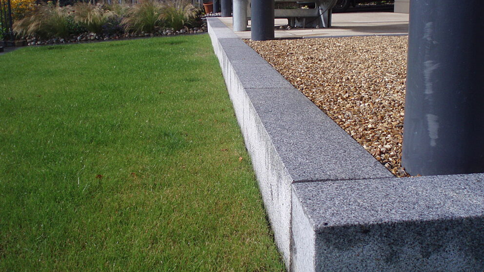 Straight Kerb - Silver Grey Granite | CED Stone