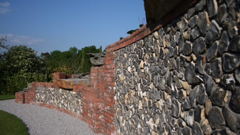 Knapped Flint | Knapped Chalk Flints | CED Stone