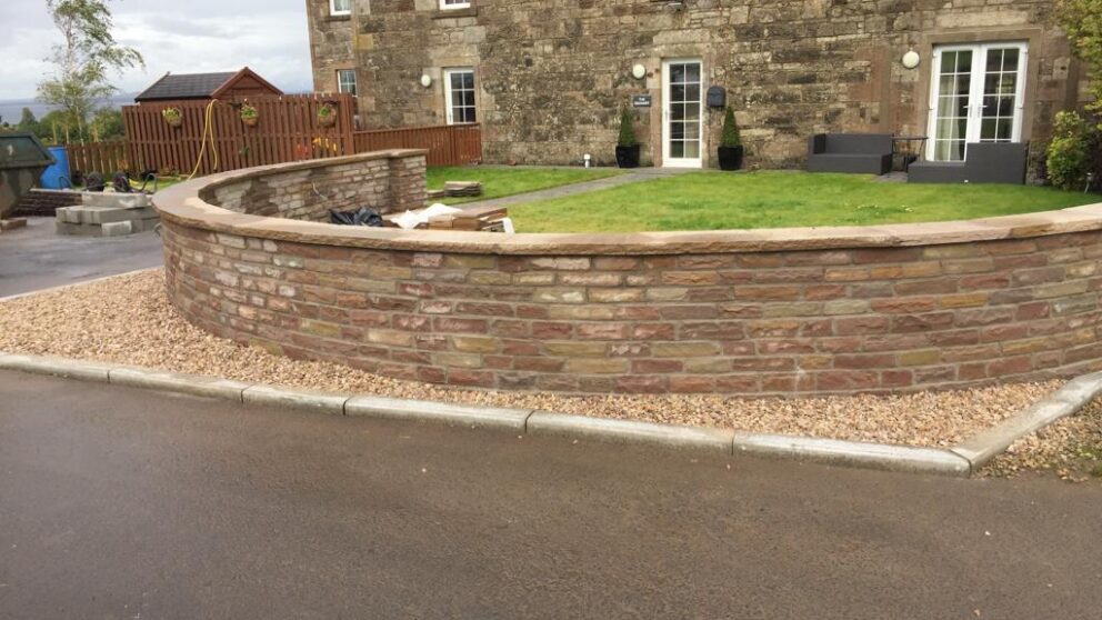 Cathedral Walling - Rustic Sandstone | CED Stone