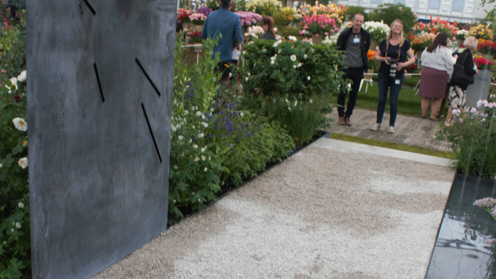 Project case study: The Perennial Lifeline Garden | CED Stone