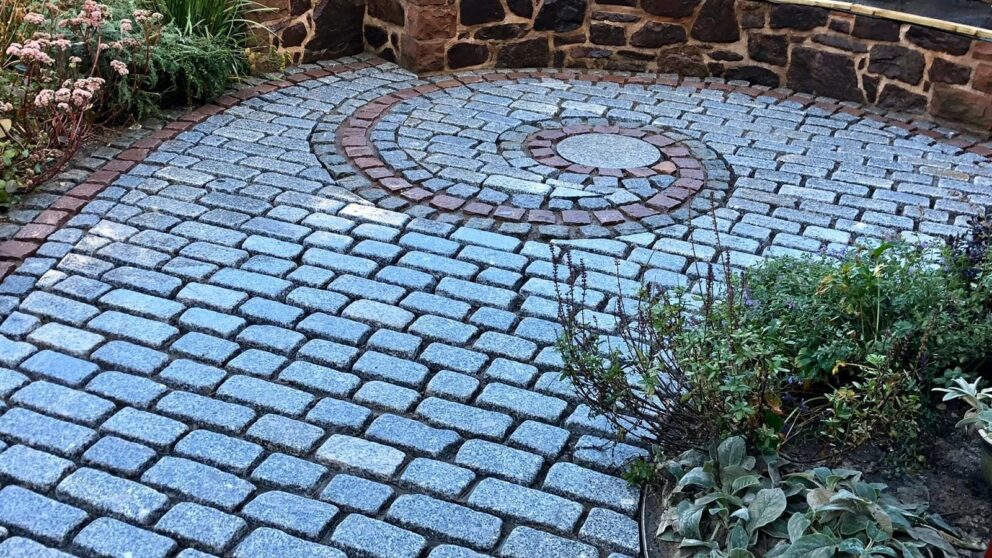 Cropped Setts - Red Granite | CED Stone